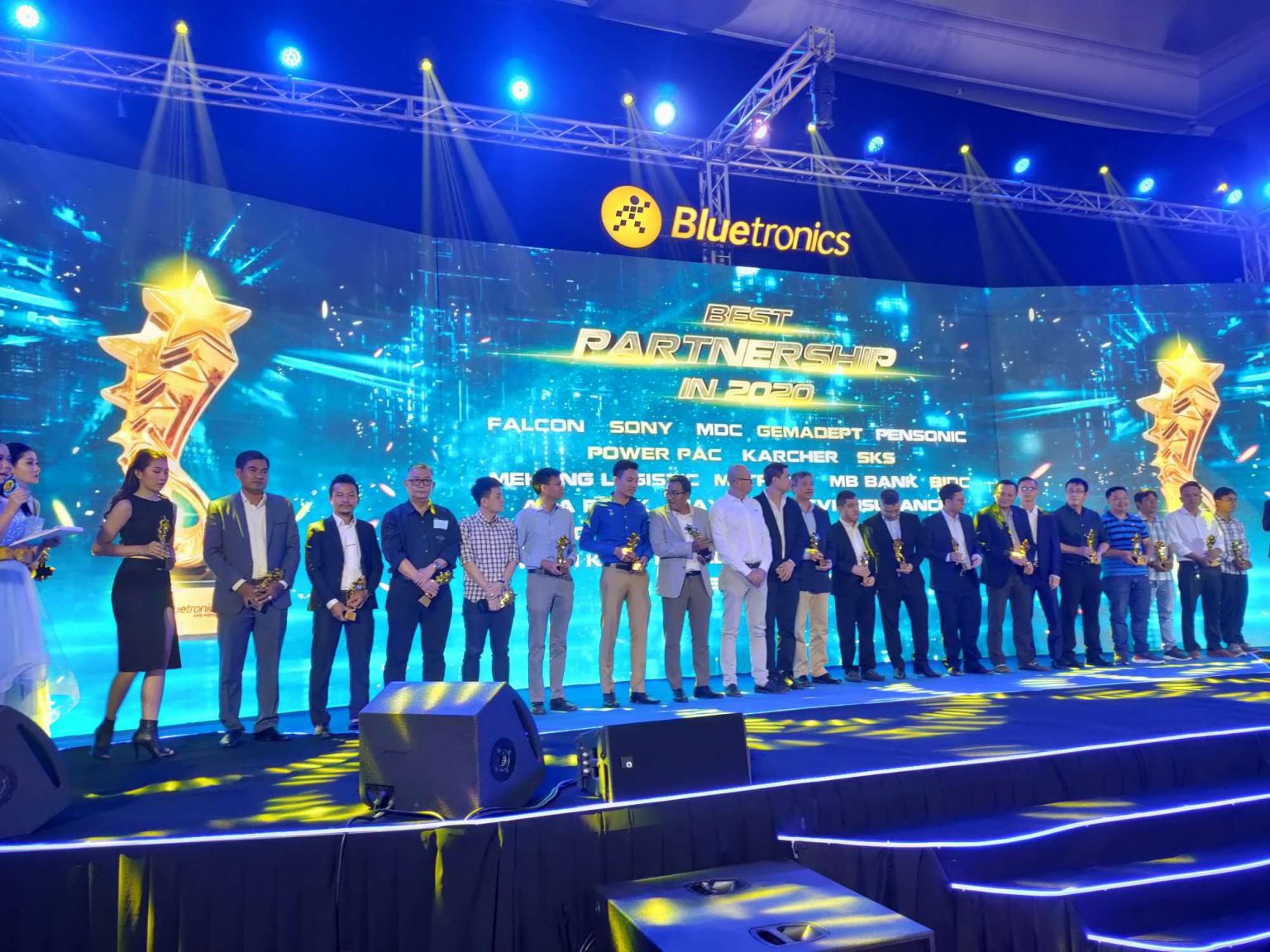 Best Partnership In 2020 Of Bluetronics - Mekong Logistics